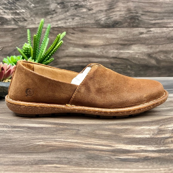 Born | Shoes | Nib Born Teresa Rust Distressed Leather Slip On Comfort ...